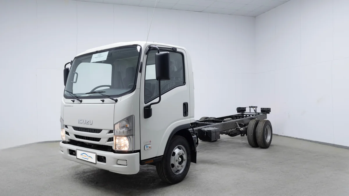 ISUZU Dyna 4 Ton 4.95 Meters Long 3.0 2024 - شركة التموين الحديث