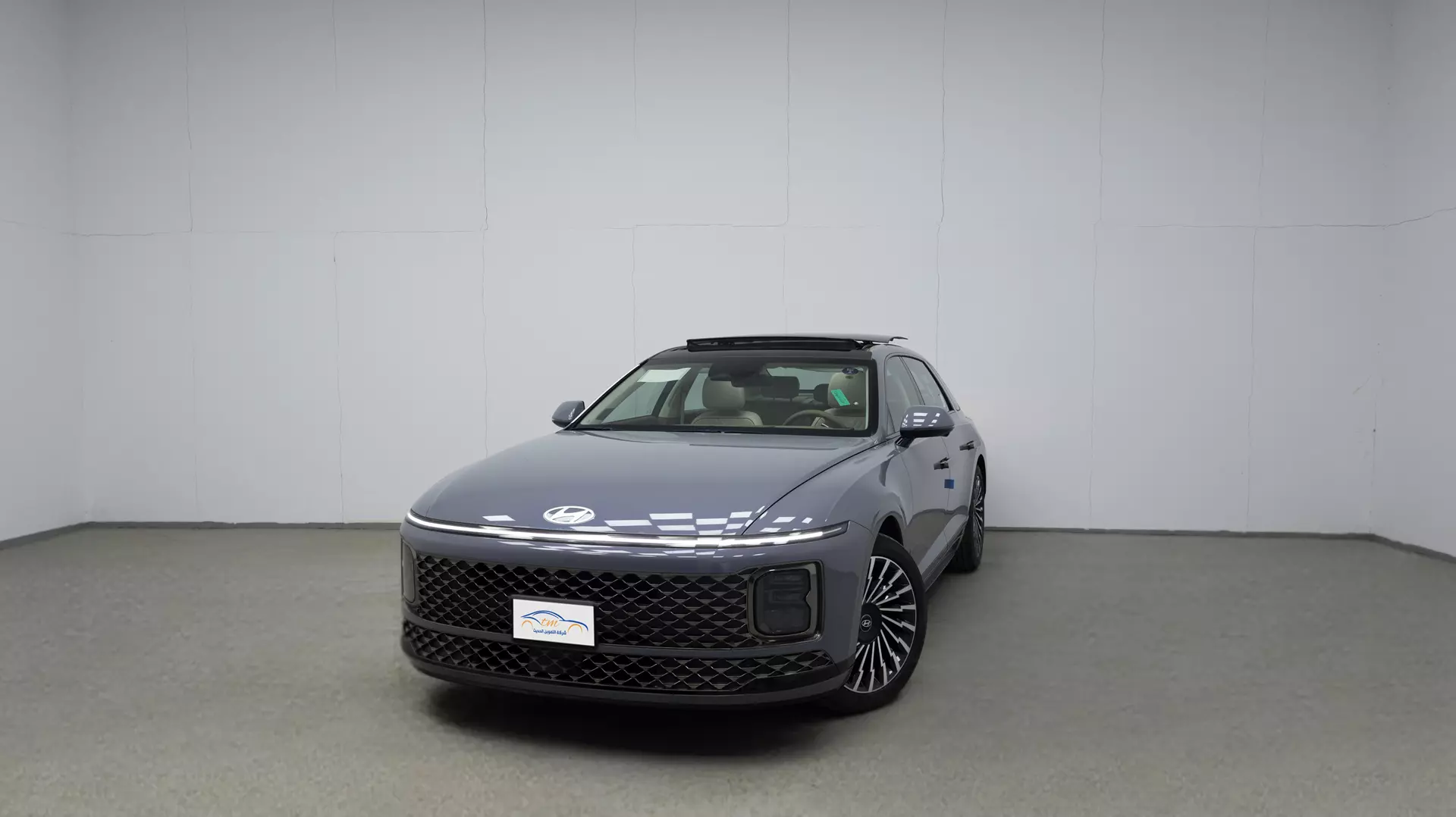 HYUNDAI AZERA Calligraphy 3.5 2025 - شركة التموين الحديث